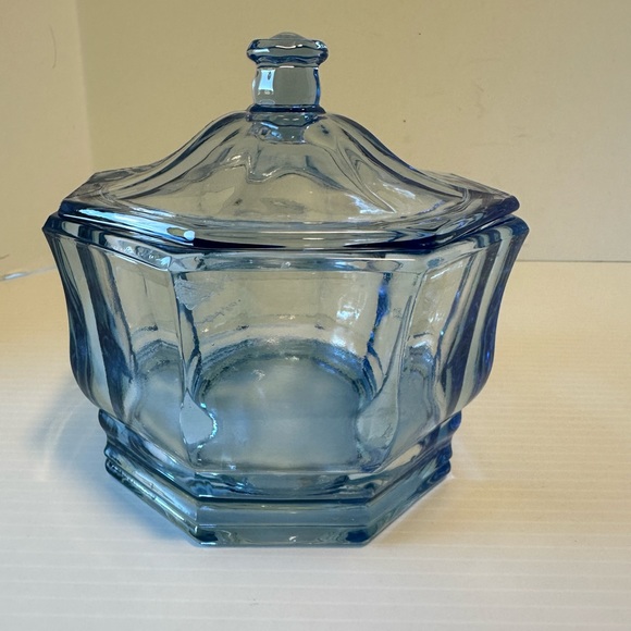 Indiana Glass | Accents | Candy Dish With Lid Indiana Glass Concord ...